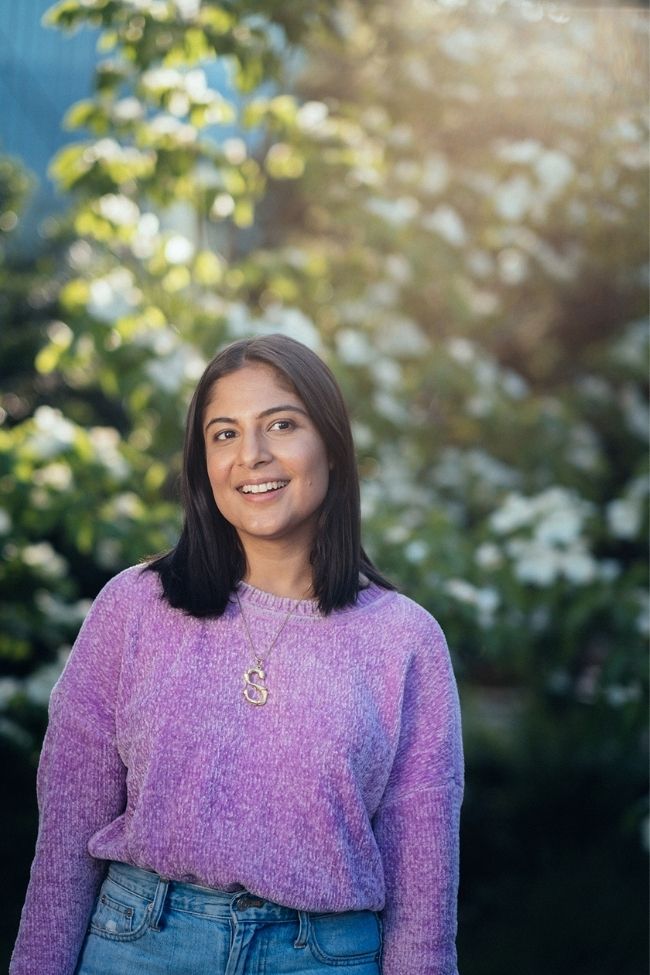 facebook corporate photoshoot woman | Eff | Agency